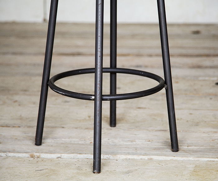 IRON SCREW STOOL Products Stools Bar Restaurant