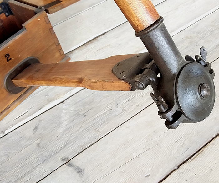 ANTIQUE ROWING MACHINE Vintage Various Objects